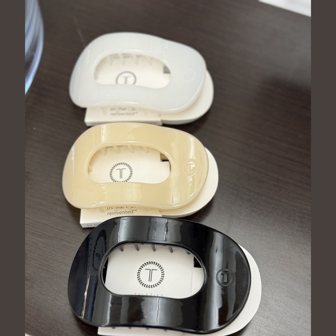 Teleties Flat Claw Clips Available - DeLiRe' Beauty Salon & Spa